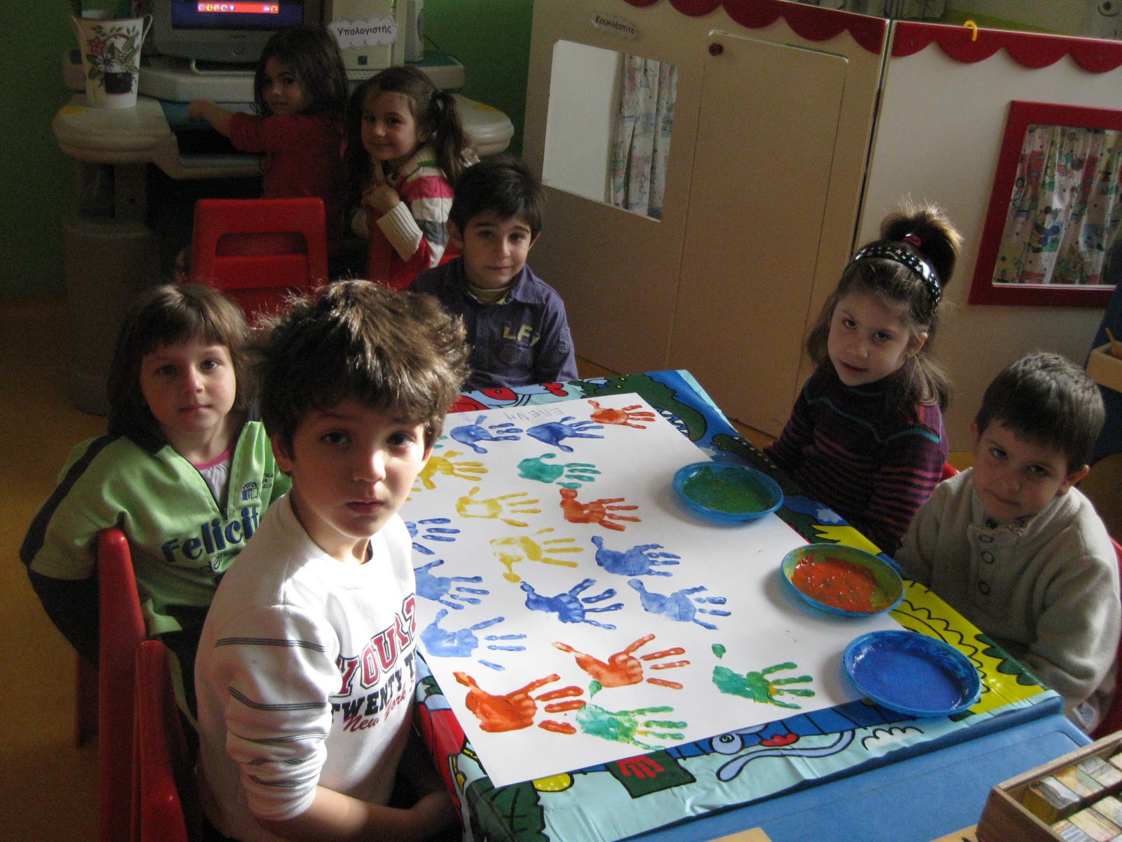 Felicita Kindergarten: ΤΑ ΕΛΑΦΑΚΙΑ ΣΤΕΛΝΟΥΝ ΣΗΜΑ SOS! ΑΓΑΠΗΣΤΕ ΤΟΝ ΠΛΑΝΗΤΗ!