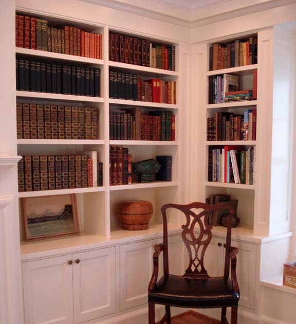 HARDWOOD DESIGN: Library cabinets and bookshelves