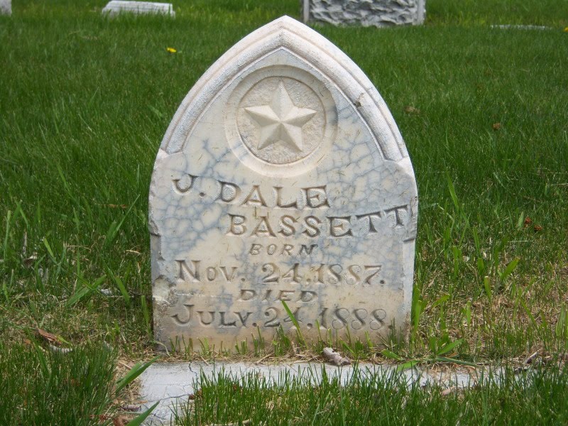 A Morbid Fascination: Grove City Cemetery, Blackfoot, Idaho