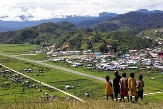 Indonesian Cultures: Enarotali