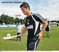 Real Madrid Zone: Raul and Cristiano Ronaldo play Hurling (Photo Gallery)