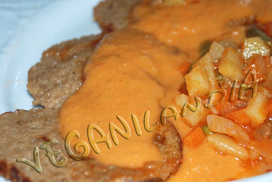 Veganilandia: Seitán con salsa jardinera