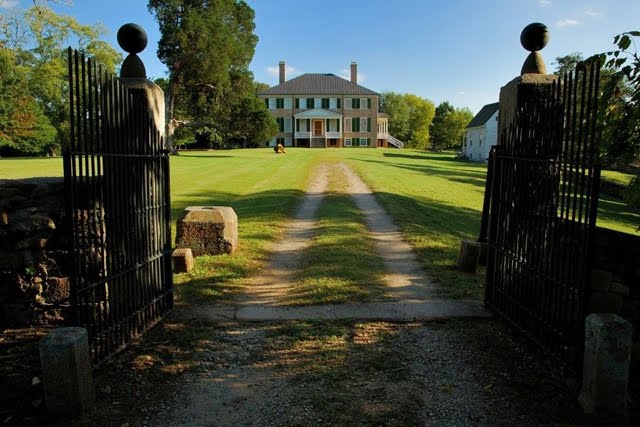 Blue Ridge Mountain Home: Georgian-Style Prestwould Plantation, Built ...