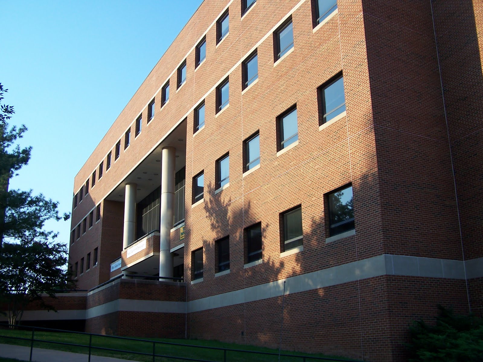 Blue Ridge Mountain Home: Views of George Mason University Academic and ...