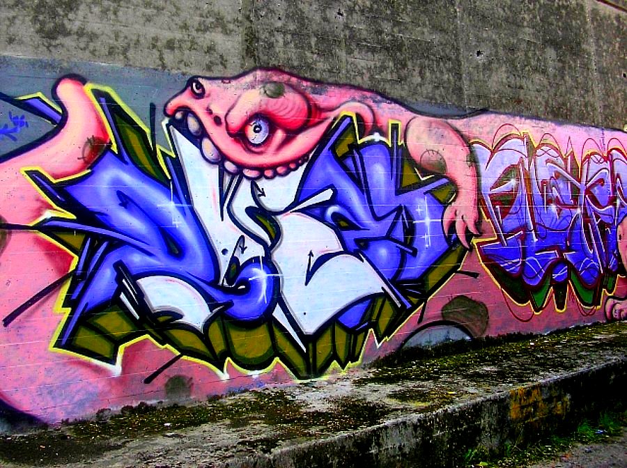 Ahi va...: Graffiti / 8
