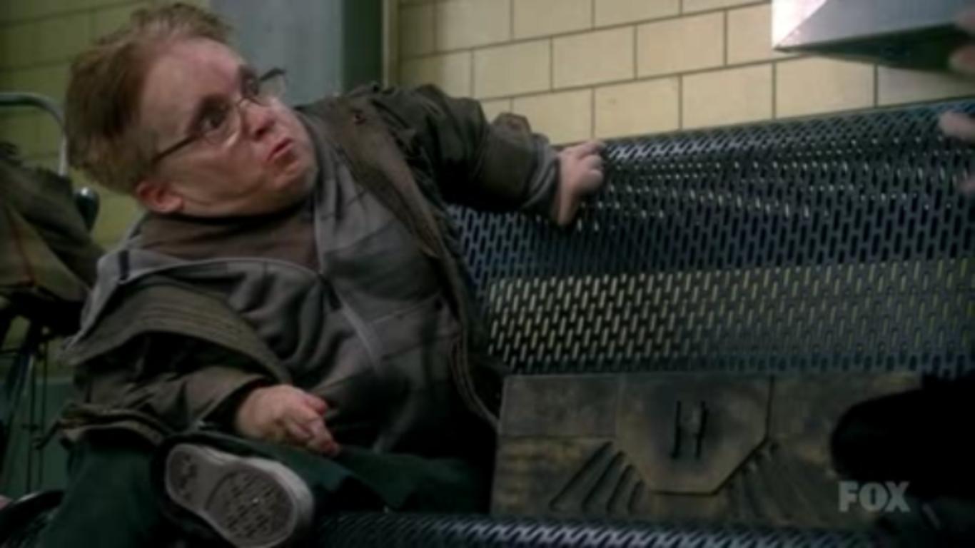 Last and First Man blog: Fringe - ‘The Box’ (Season 3, Episode 2 ...