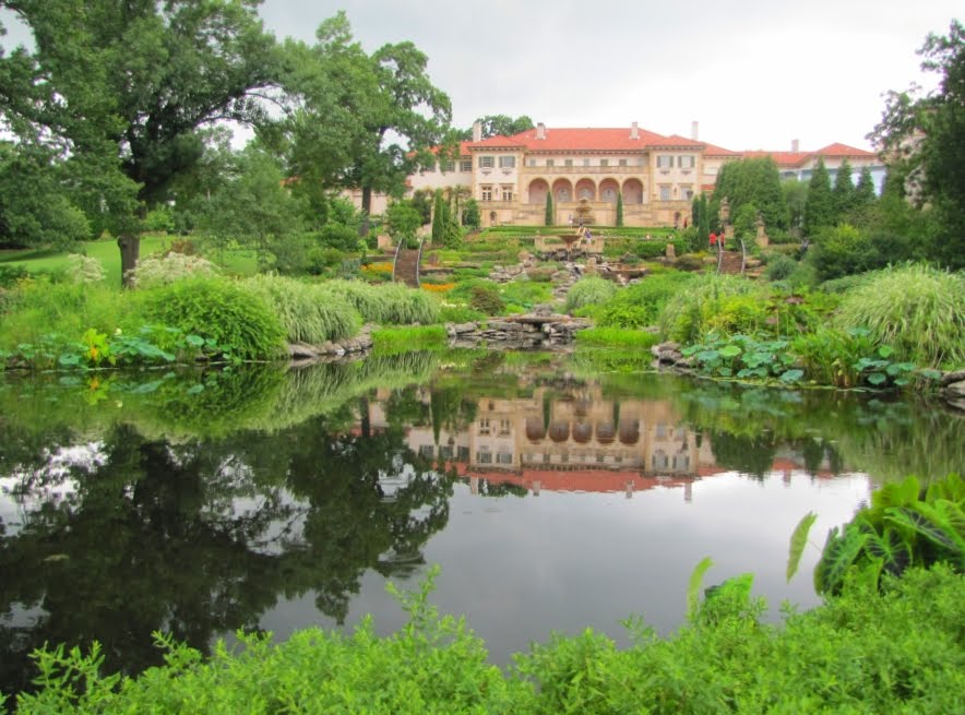 Tulsa Gentleman: Weekend Reflections - Philbrook Garden 1