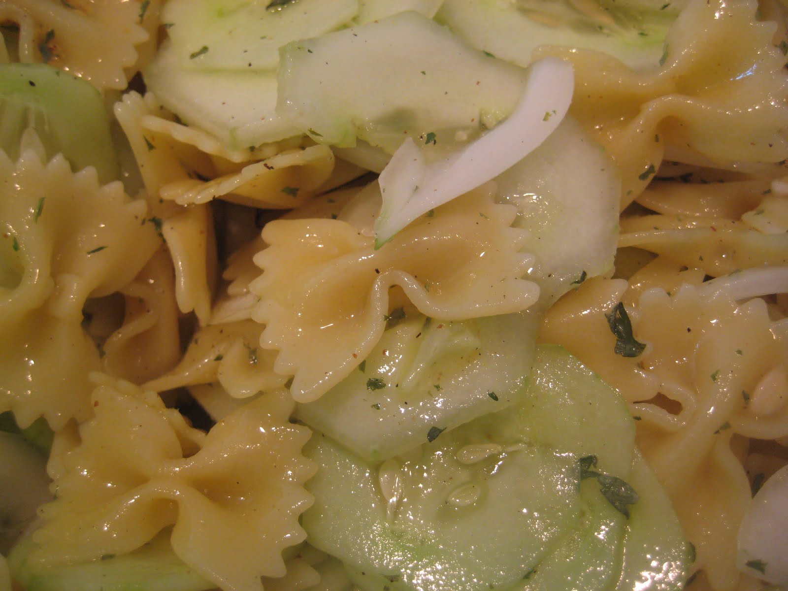 From Scratch: ::Cool Cucumber Pasta::
