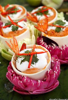 Thai Food: THAI STEAMED CURRIED FISH [ thai food : haw mok pla ]