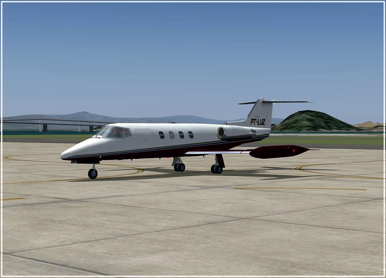 FSRulez:::...: Learjet 25D (FS2004)