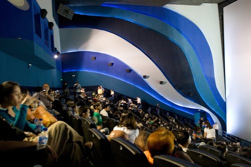 lamBloggers™: IMAX Theater invades Cebu