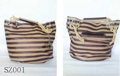 Body Kisser: Zip Zap Bag Collections