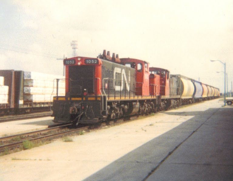 Trackside Treasure: Ten-Hundreds: CN's GMD-1's