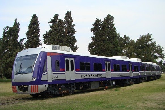 Desarrollo y Defensa: Nuevo tren para la Linea Sarmiento