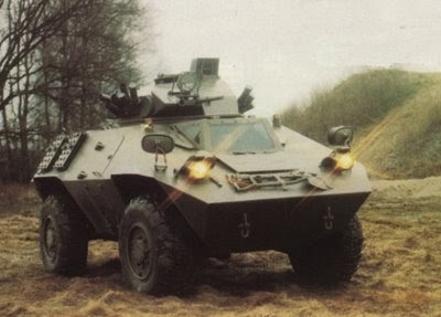 Proyecto Pragmalia: 208. Fabricación de un vehículo de combate ...