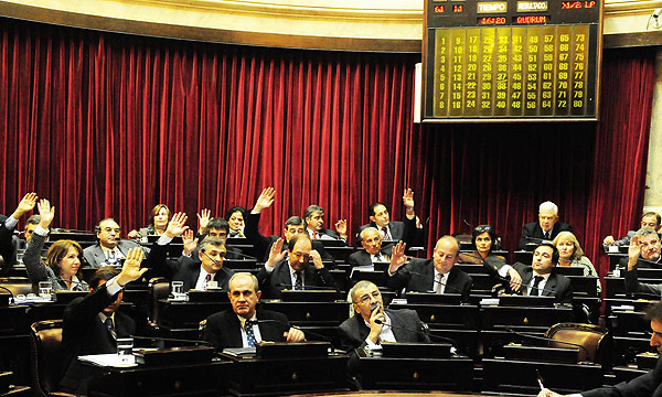 Desarrollo y Defensa: El Servicio Civico Voluntario