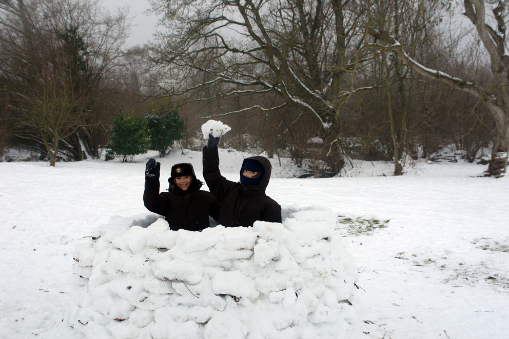 Cabane Tonneau: UN IGLOO DANS LE NORD
