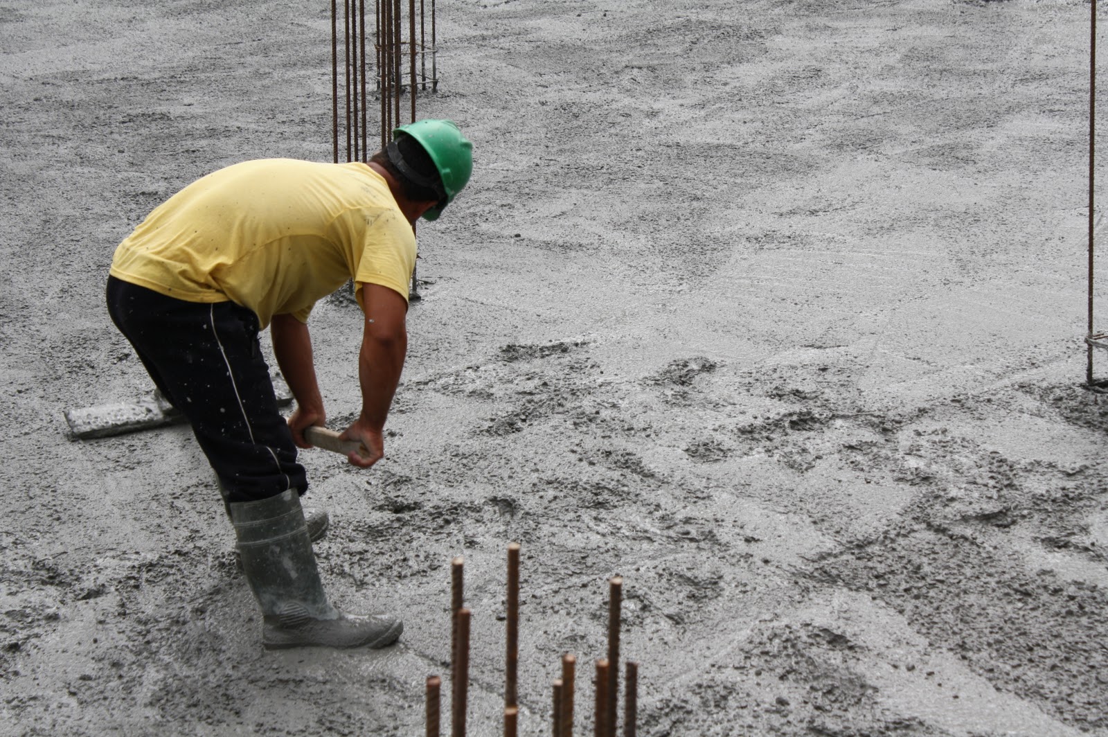 Fernão Ferro, Avenida dos Redondos, Lote 1119: Betonagem laje térrea 7 ...