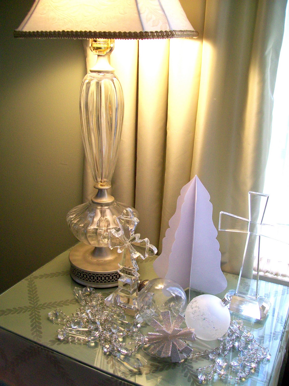 Cottage Hill: White Christmas Tree Tutorial & Pattern