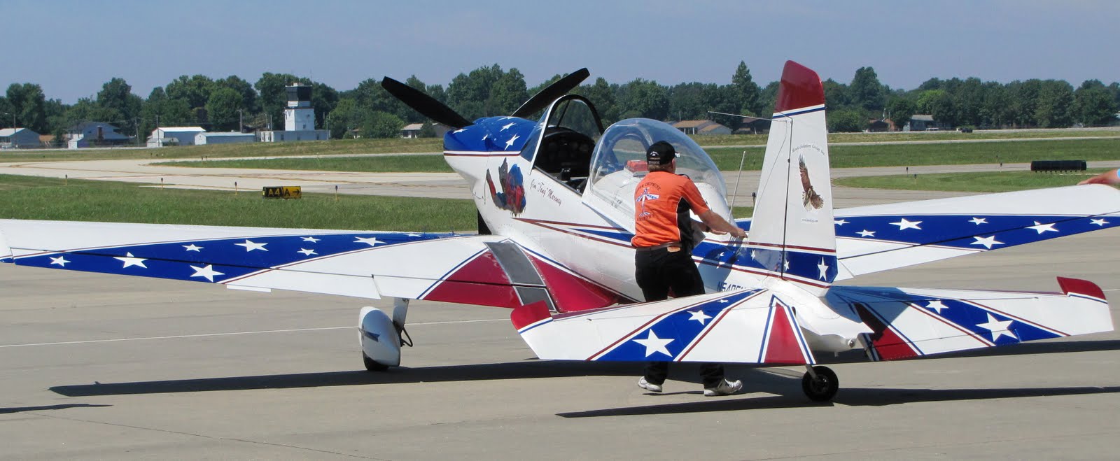 The Aero Experience: Jim Maroney Flies His Super Chipmunk at Fair St ...