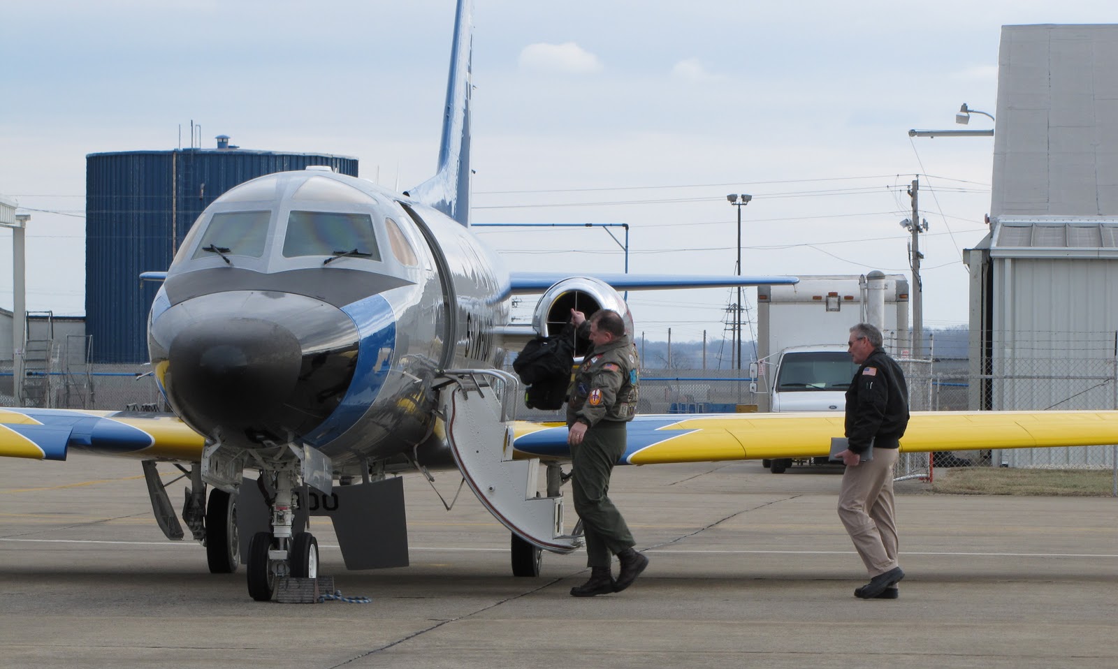 The Aero Experience: Navy Takes Delivery of T-39N Sabreliner in ...