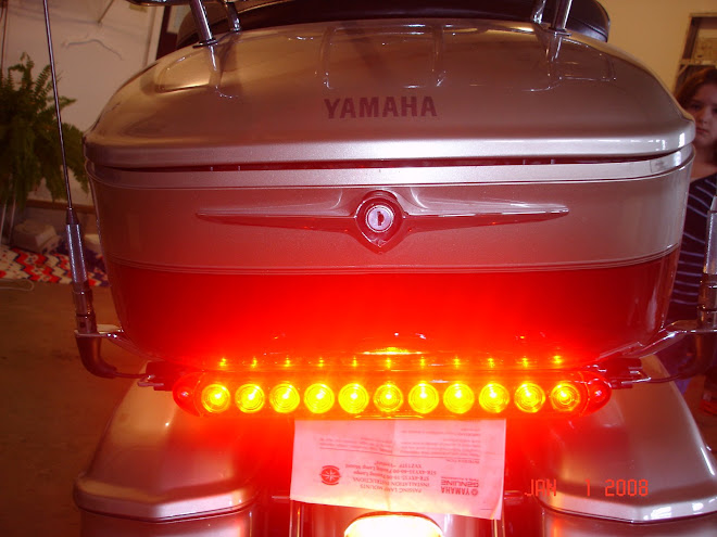 R-Mark Ventures: YAMAHA ROYAL STAR VENTURE & TOUR DELUXE HITCH