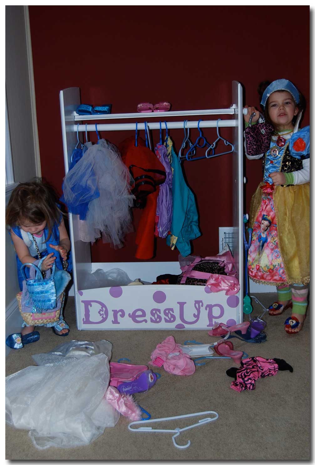 My Creative Escapes - photography, crafting, DIY and more: Dress-up Center