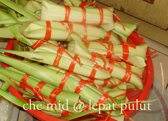 CHE MID: Lepat pulut