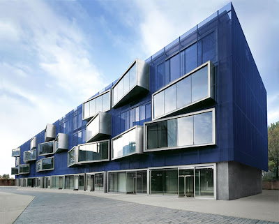 KÁmeetsRM: Sanlitun North Site, West Building, Beijing - LOT-EK (Ada ...