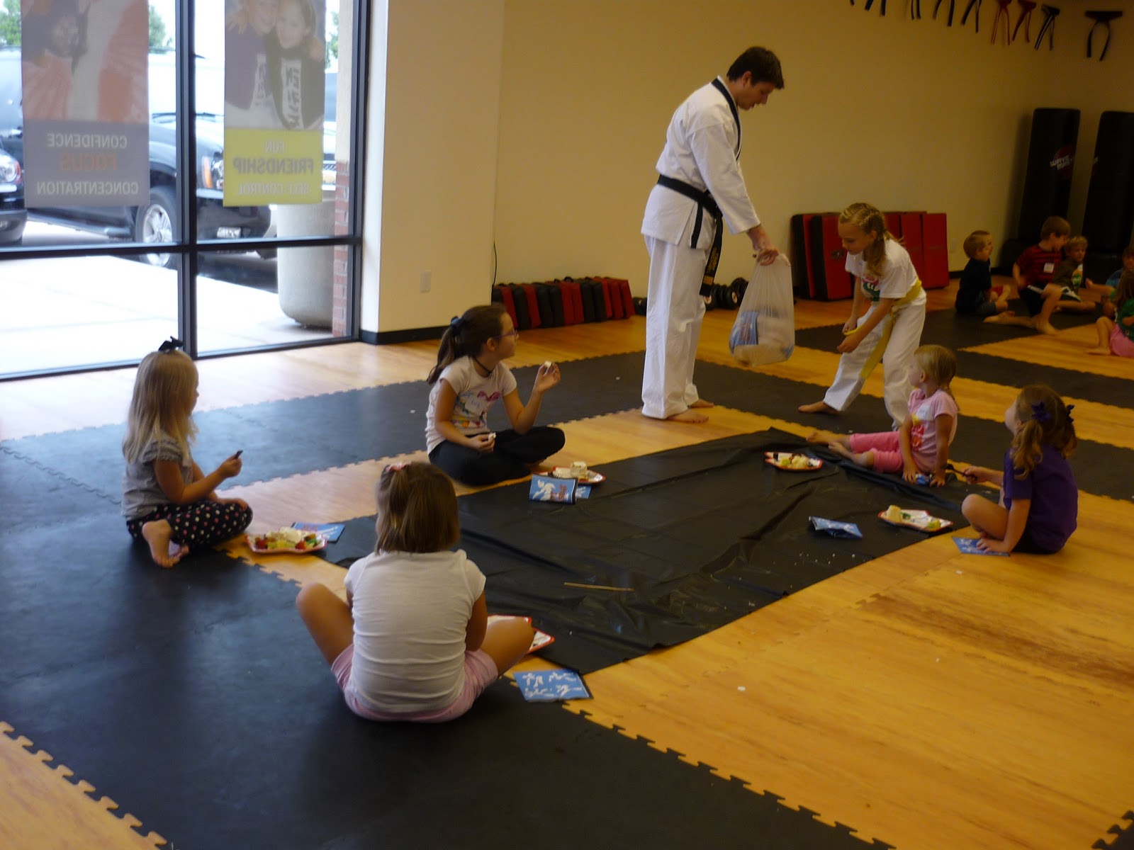 Crafty Texas Girls: Crafty Party Idea- Karate!