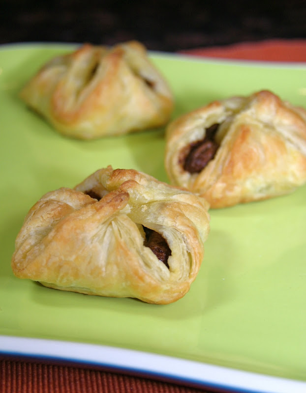 The Italian Dish: World Nutella Day - Nutella/Banana Pastry Purses