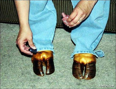 Most Funniest Shoes Pics | Funny Pictures