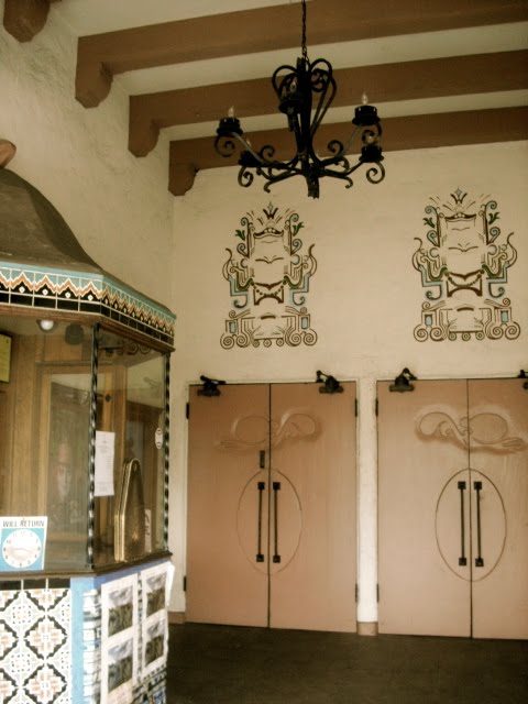 Chunky Funky Monkeyz™: Runaway Sunday