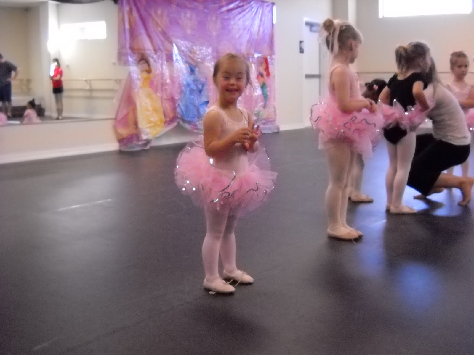 The Upside of Downs: Wordless Wednesday(Ballerina)