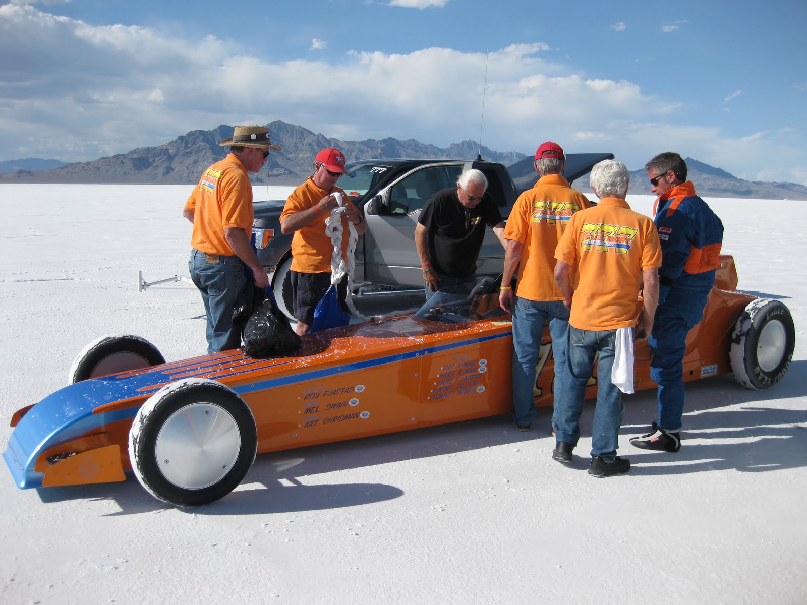Bonneville Salt Flats Team 777: Speedweek 2010 Team 777
