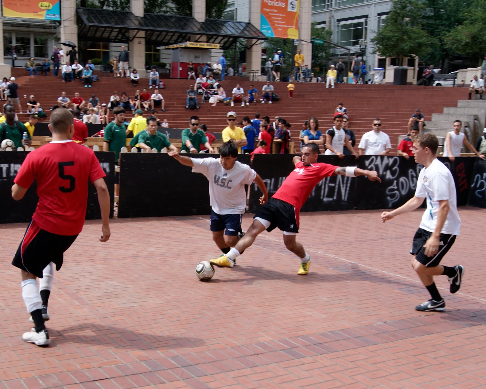 Square People: 3v3 Street Soccer