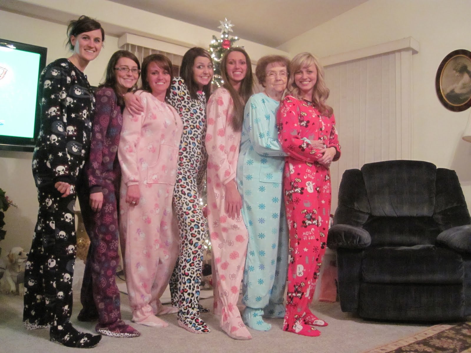 Barlows: 2nd Annual Footie PJ Party