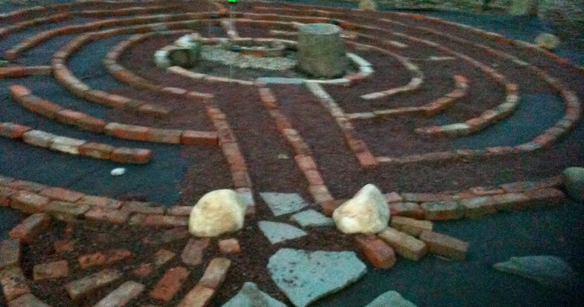 DIY Labyrinth Complete! - Tobi Britton's Living Green