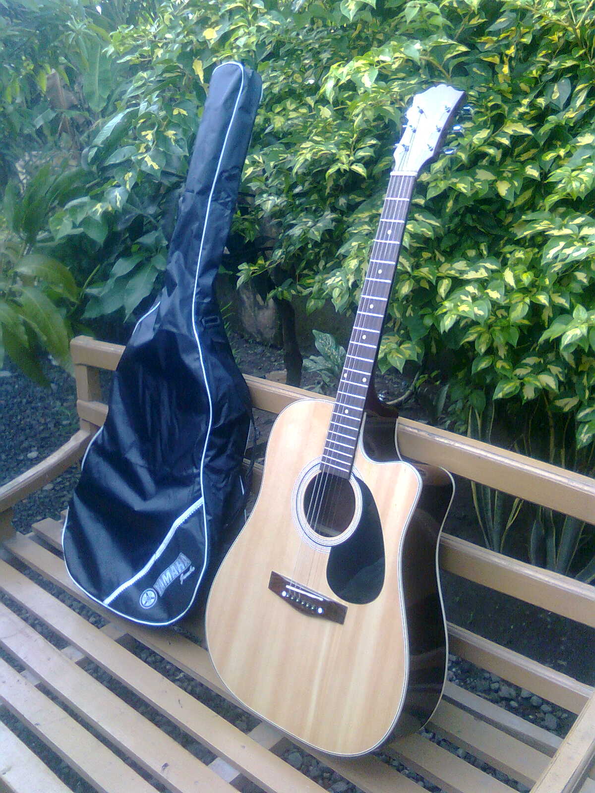 gitar murah berkualitas | jual gitar murah berkualitas