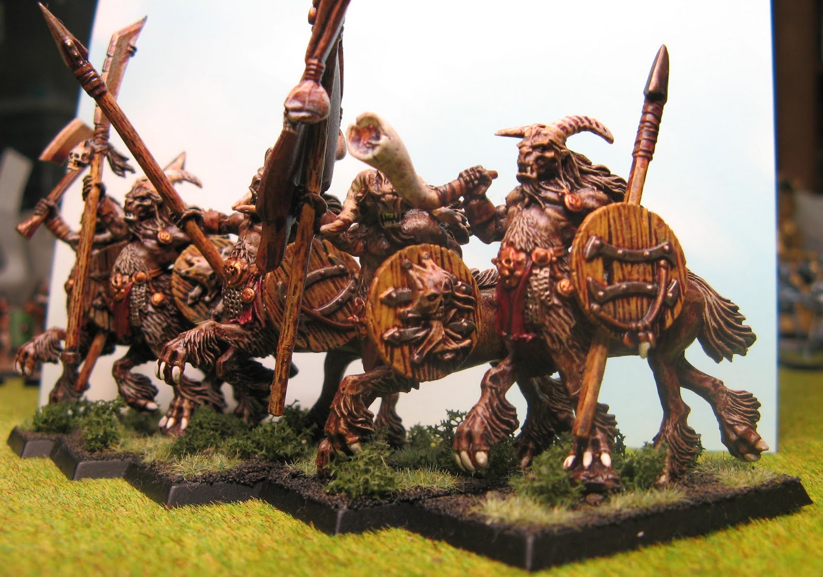 Enthusiastic Contrafibularatories: PAINTED FIGURES - WFB - Centigors