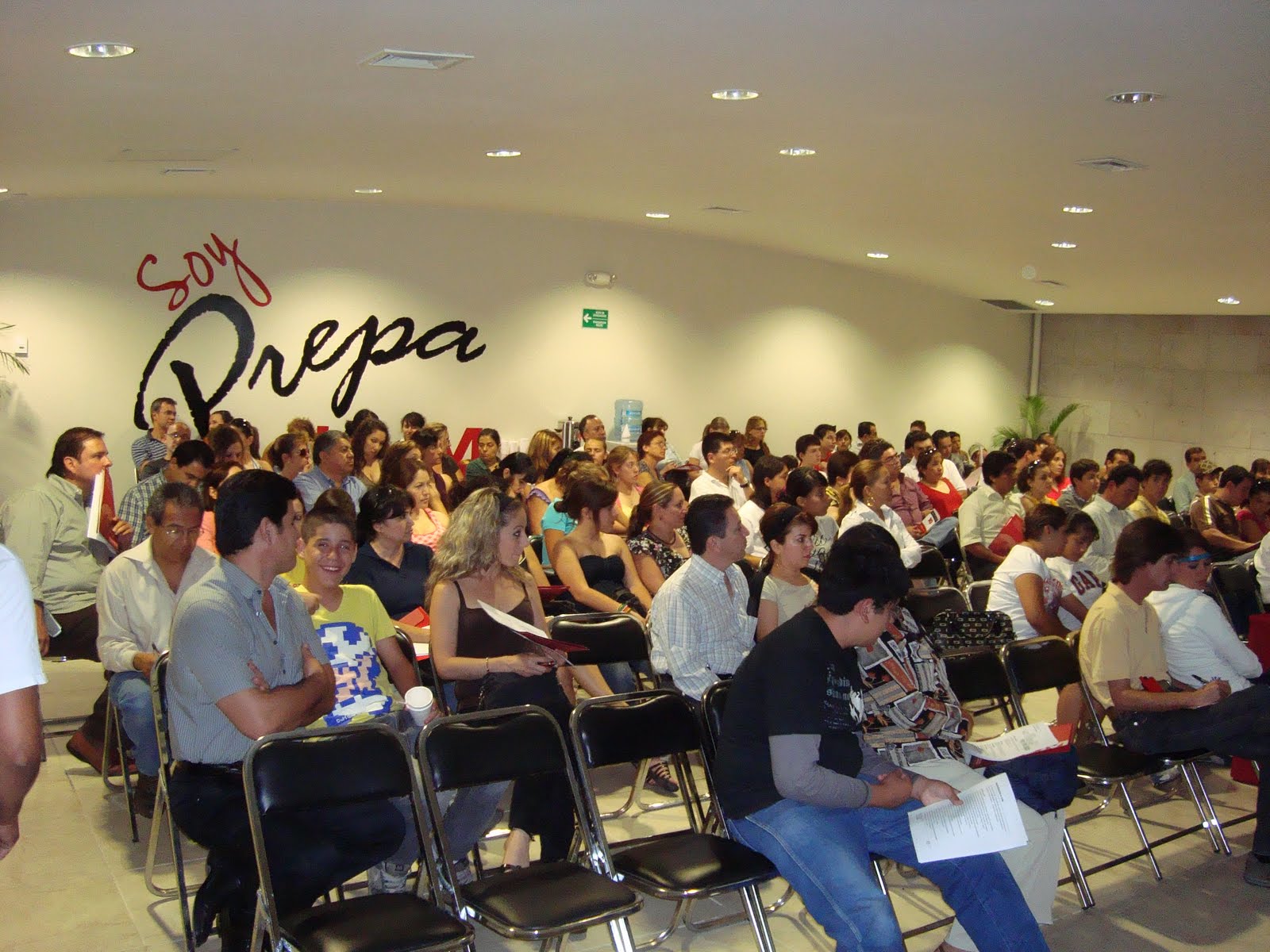 PREPARATORIA UVM: INSTALACIONES