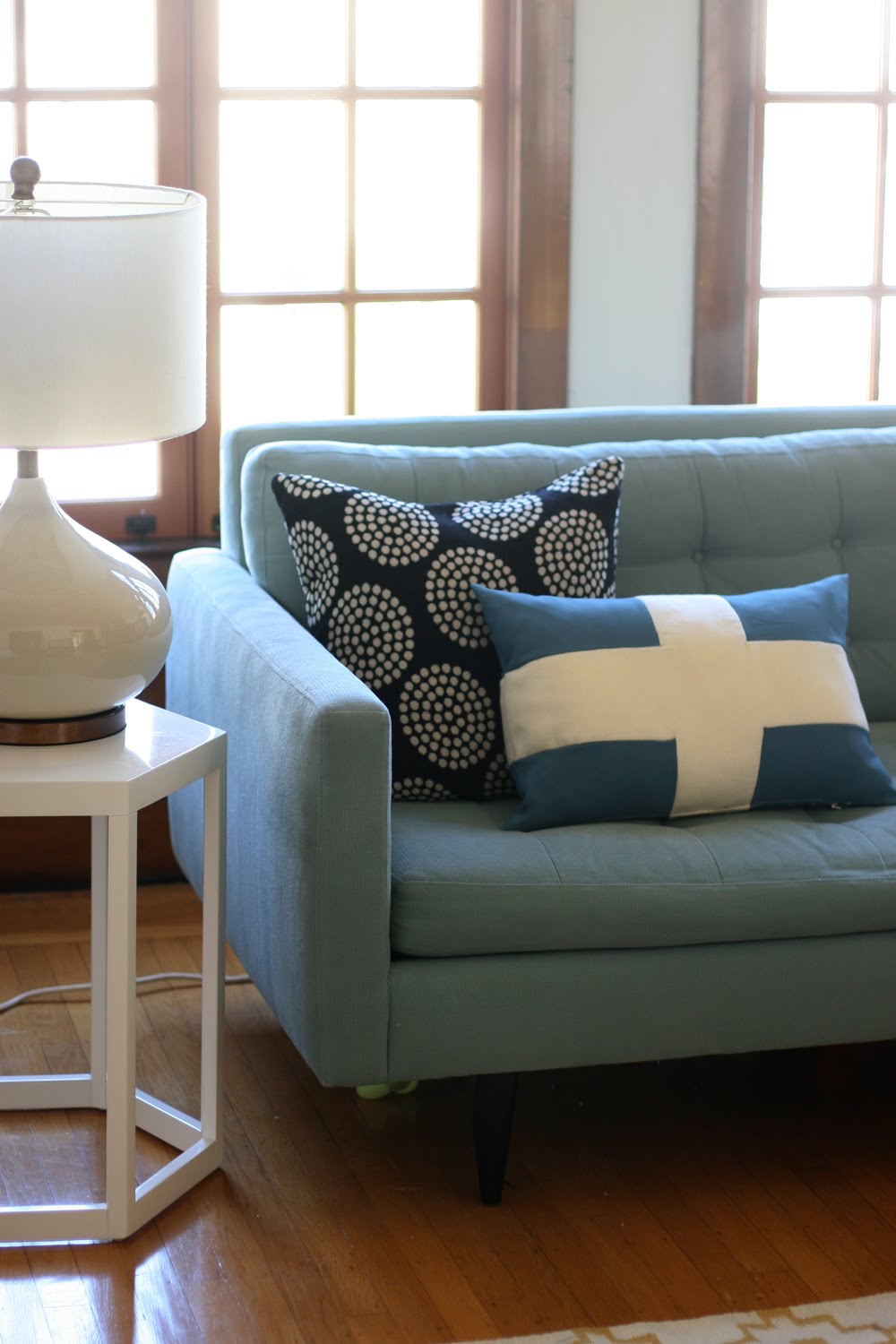 DIY: Cross Pillow - Say Yes