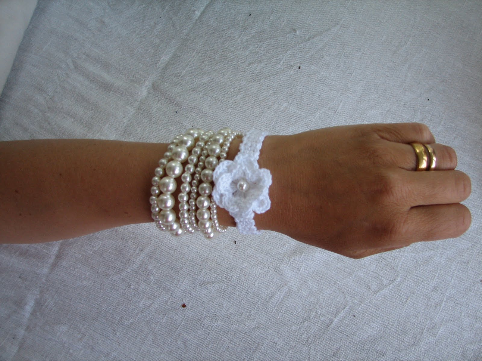 Landsvägsungar: Virkade armband