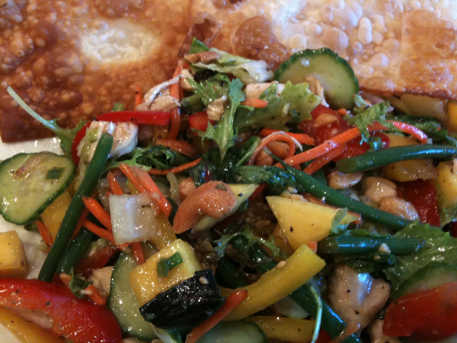 San Diego Cooks: Cheesecake Factory Luau Salad recipe