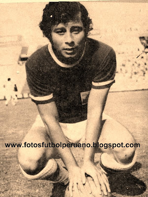 Fotos Fútbol Peruano: Roberto Chale y sus equipos en el Perú