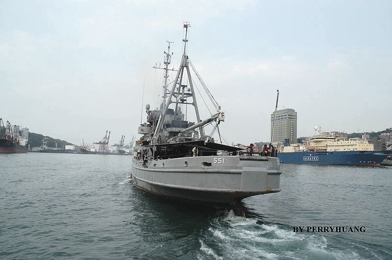 Naval Warfare: USS Apache (AT-67, ATF-67)