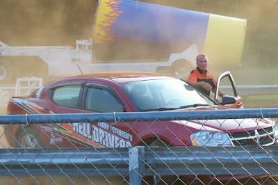 THE BALLOON MAN: TONNY PETERSENS HELL DRIVERS ON TOUR