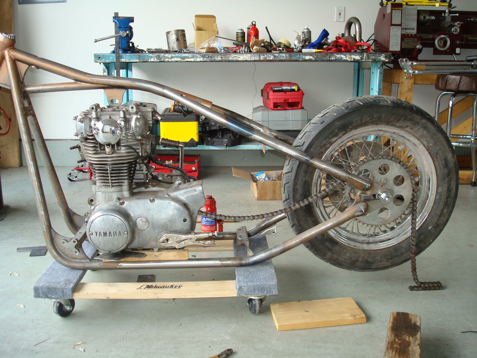 Middle Class Chops Boise: XS650 in Harley Frame Build