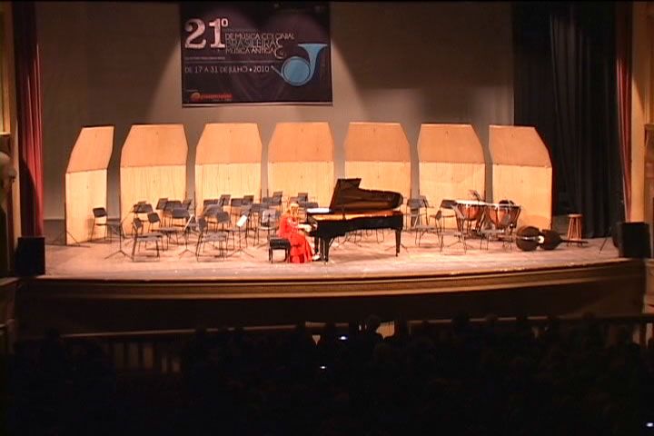 Maria Alice de Mendonça / Performances