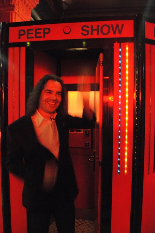 E s p e r o b e m q u e n ã o: Novo Concerto no Peep Show